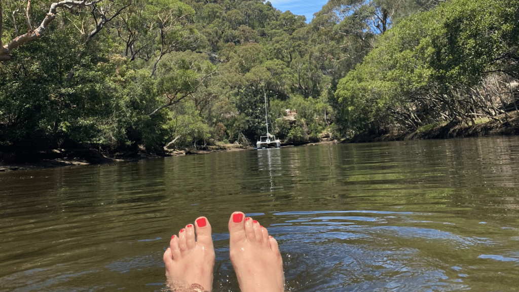 Wild Swimming and Bushwalking at Middle Harbour Creek - The Lite Backpacker
